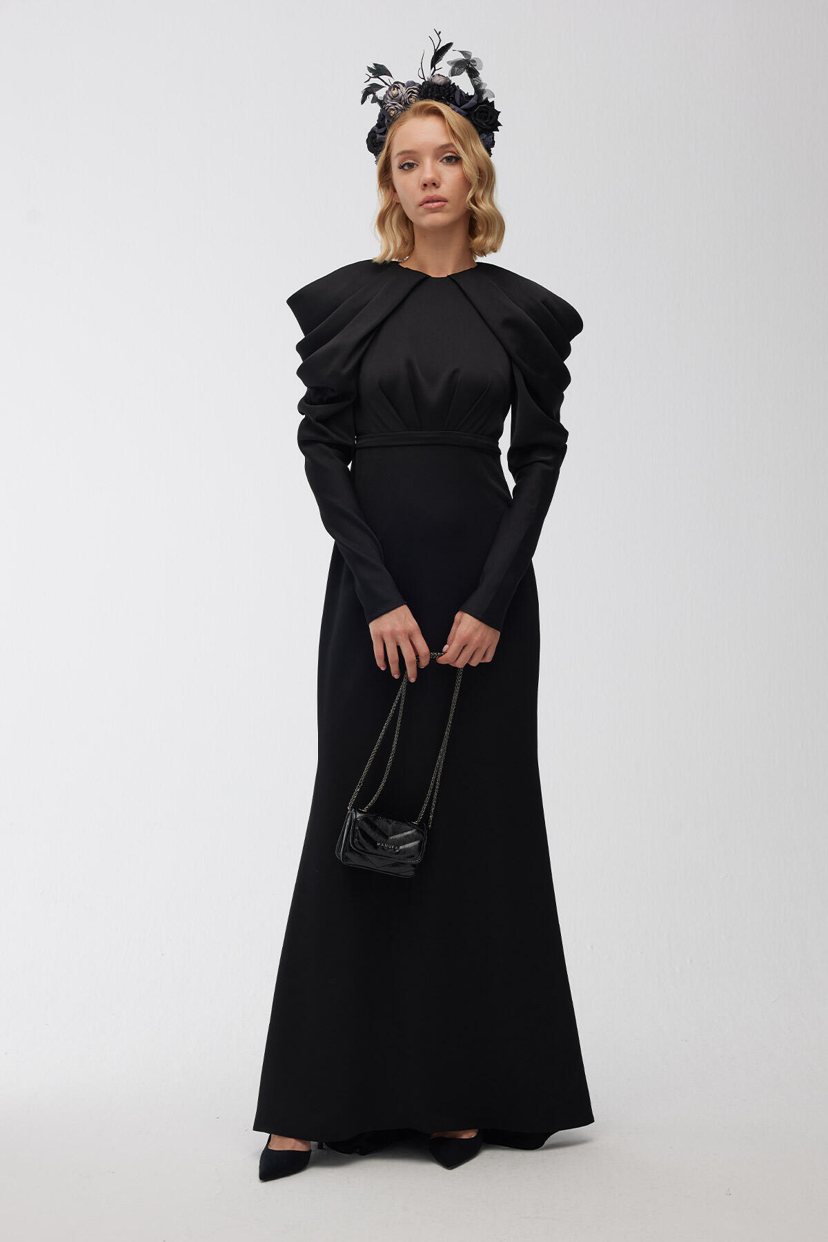 SHOULDER DRAPE DETAILED EVENING DRESS BLACK | MANUKA