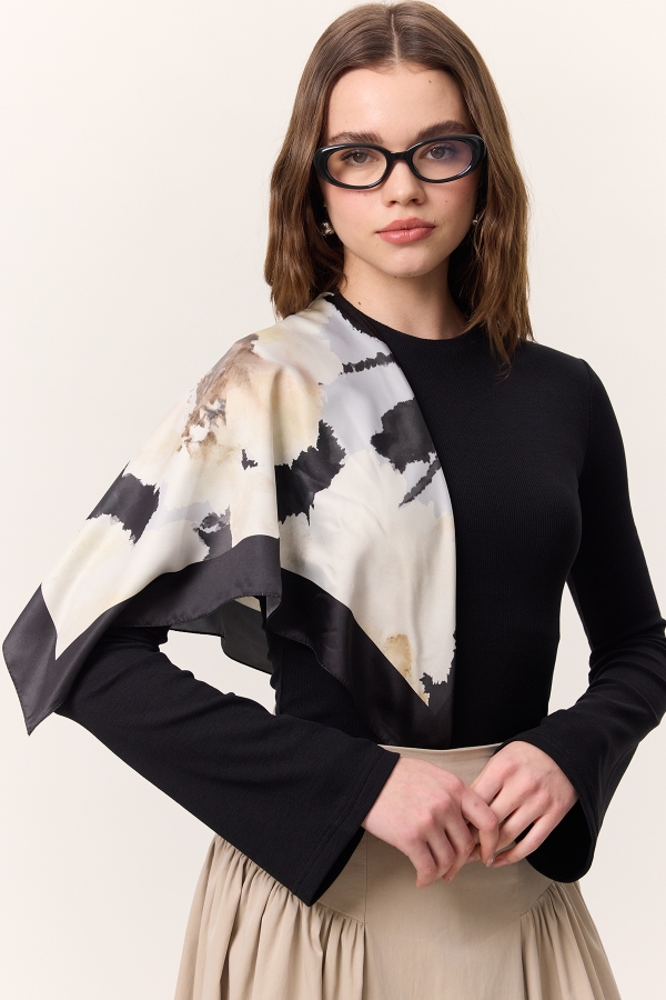 DESENLİ SATEN FULAR RUBY | Manuka