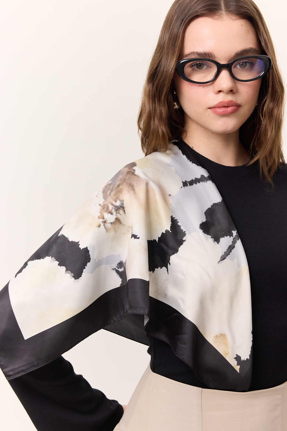 DESENLİ SATEN FULAR RUBY | Manuka