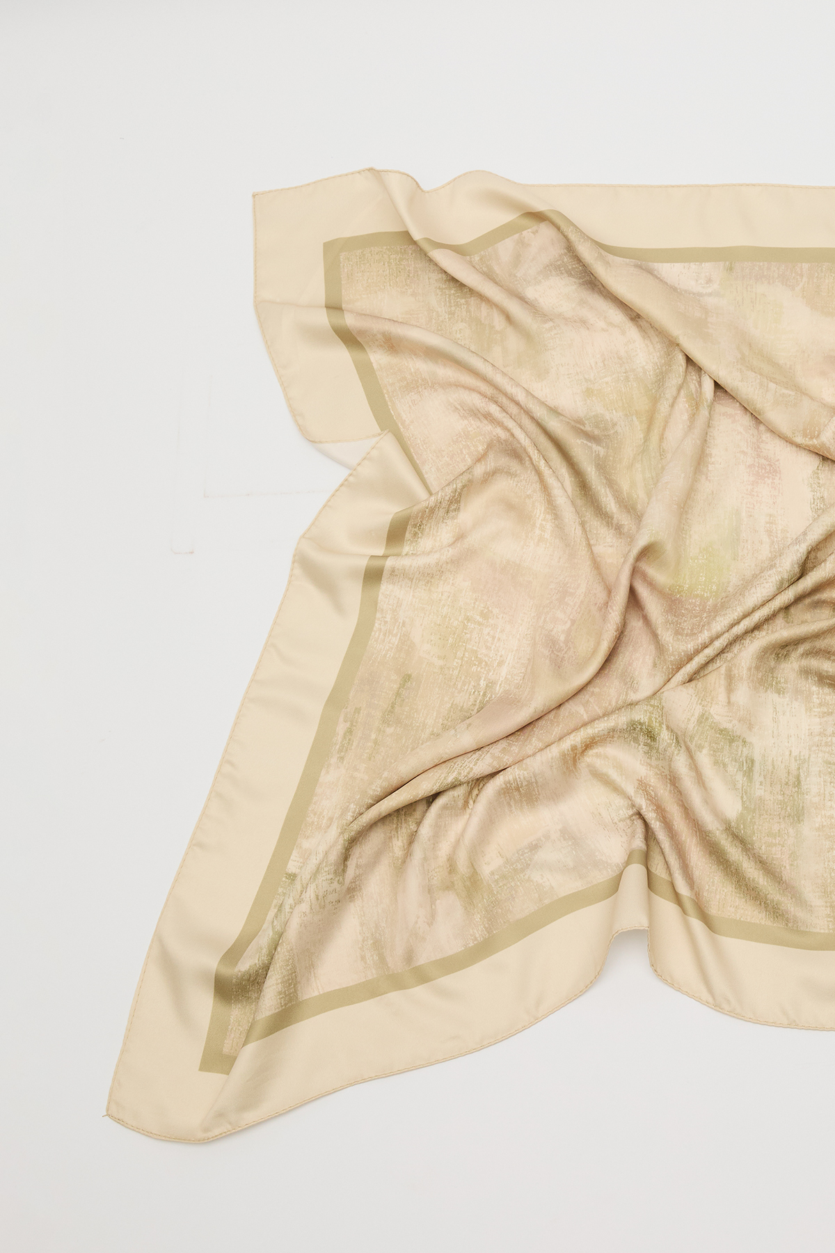 DESENLİ SATEN FULAR NOVA | Manuka