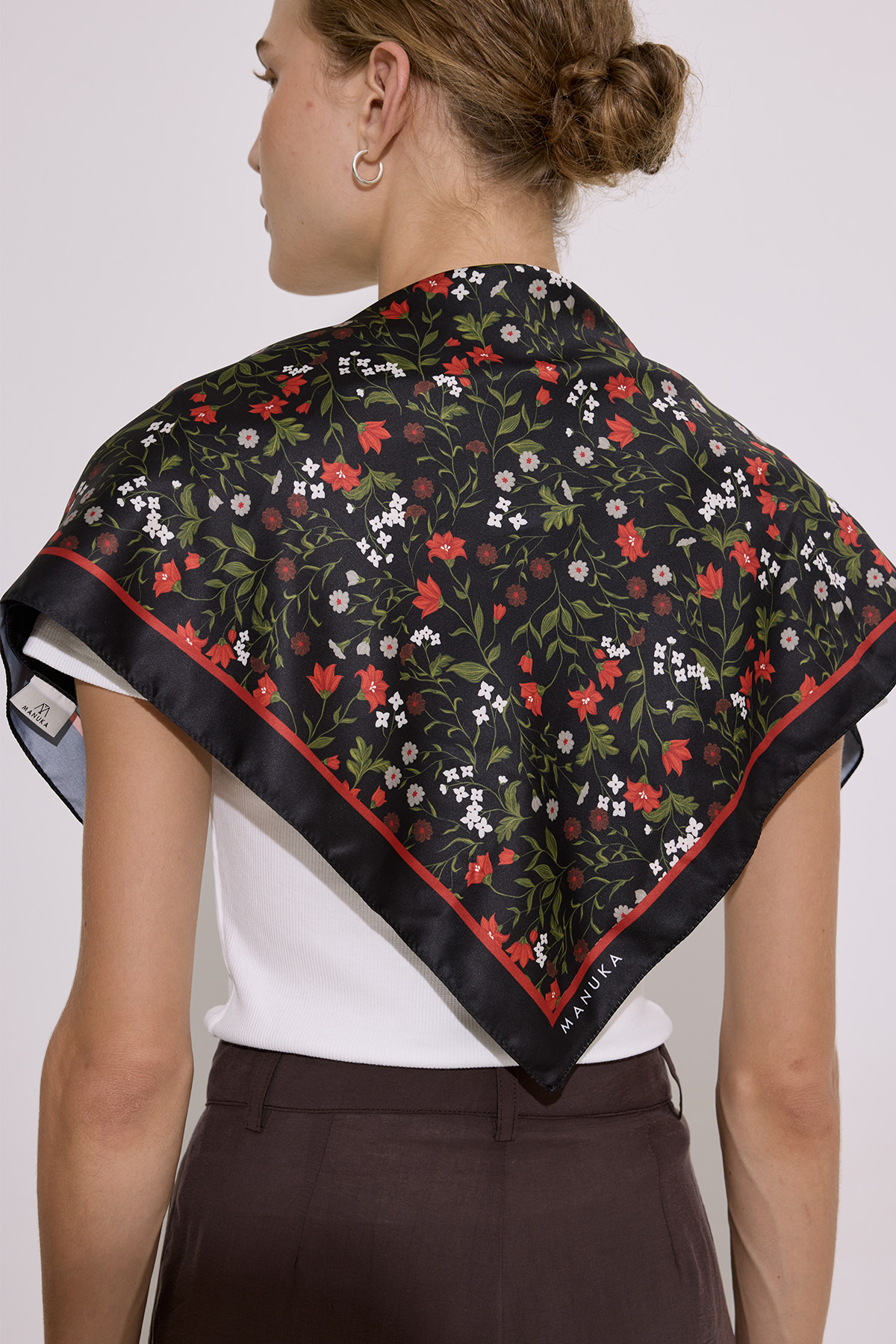 SATEN DESENLİ FULAR DITSY | Manuka