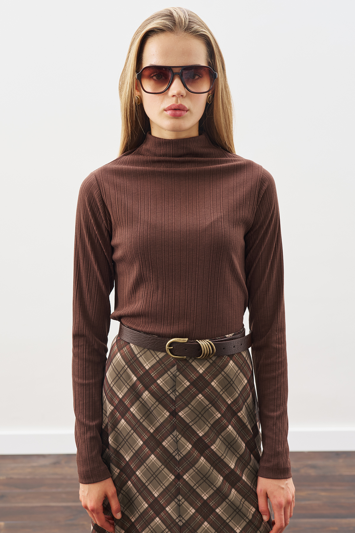 HIGH NECK BODY BROWN| Manuka
